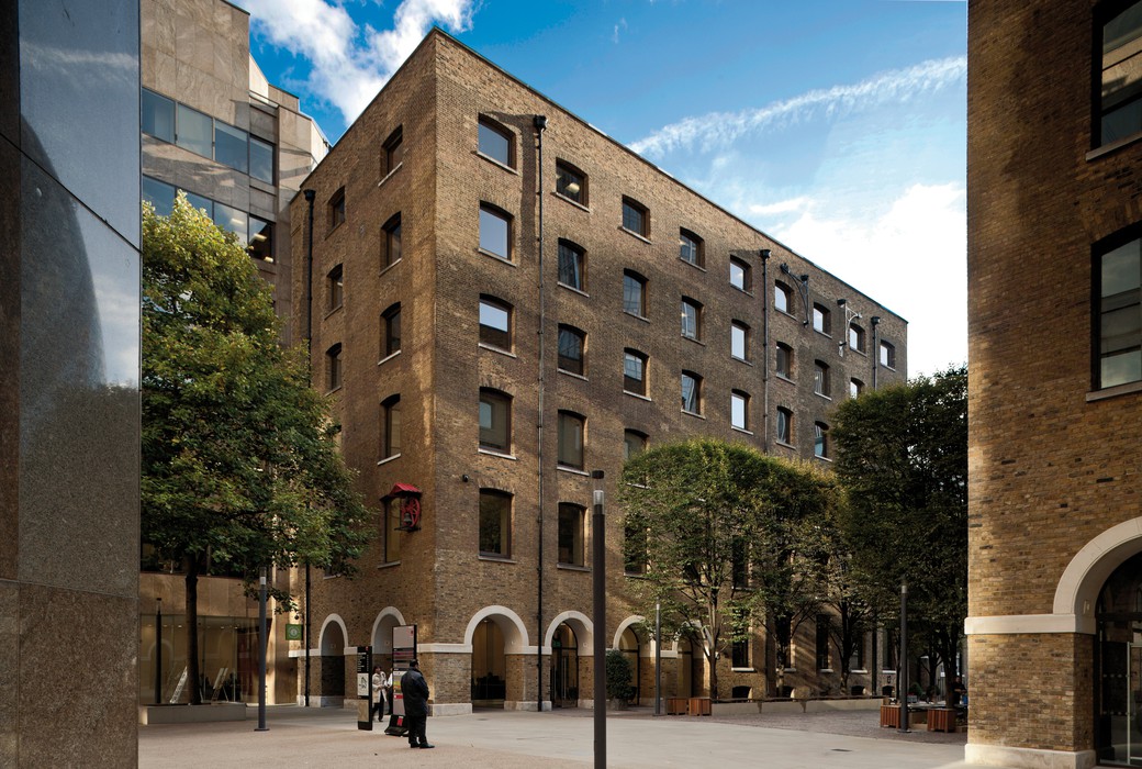 Rooms & Suites | Sir Suite | Sir Devonshire Square | London — Sir Hotels