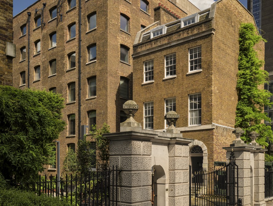 Official Website | Sir Devonshire Square, part of Sircle Collection ...